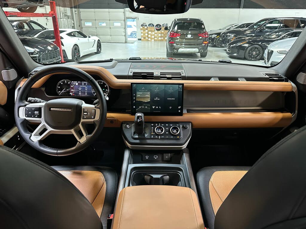 2023 Land Rover Defender 130 X-Dynamic SE AWD | Trade Offshore Marine ...