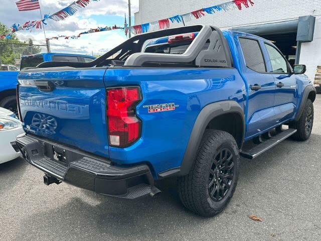Chevrolet Colorado 2024 Blue